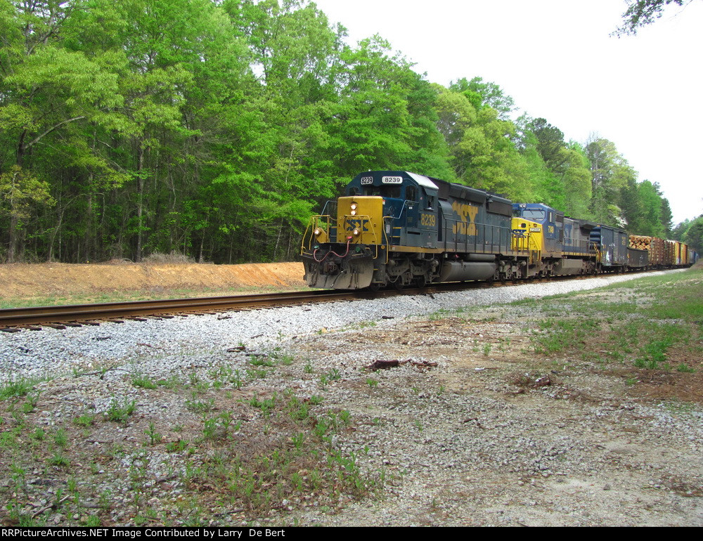 CSX 8239 Built October 1977 for the L & N